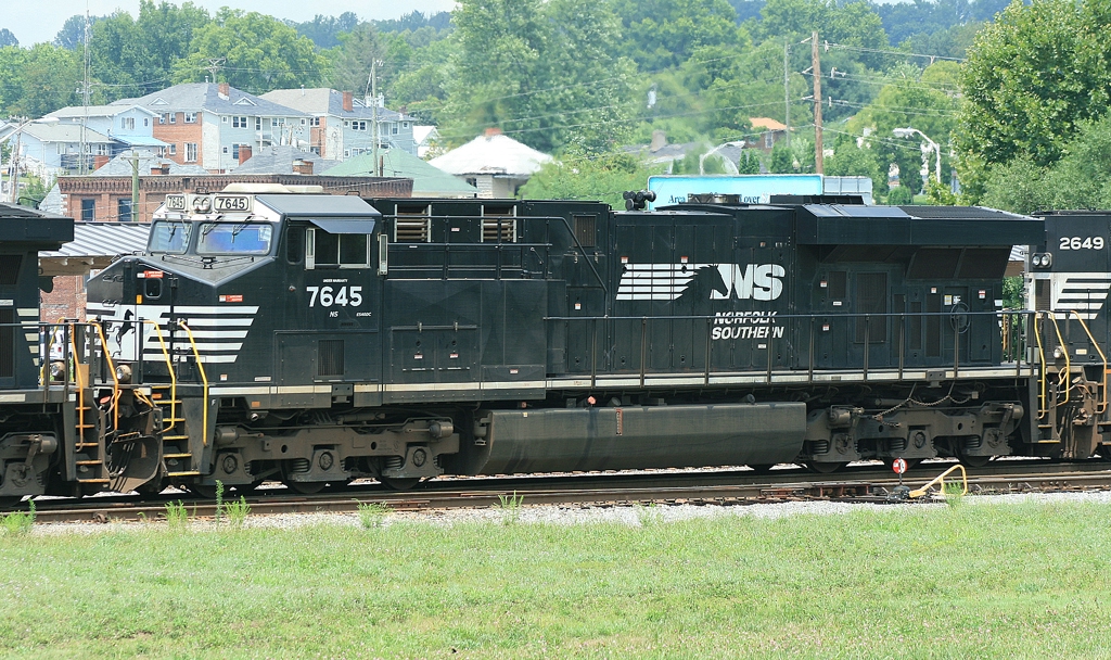 NS 7645
